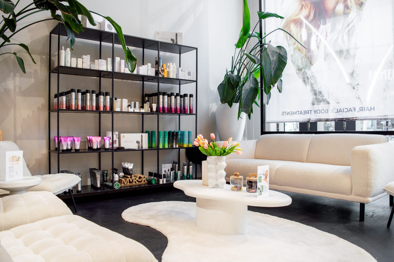 Kapper Almere – knippen, kleuren, balayage & extensions
